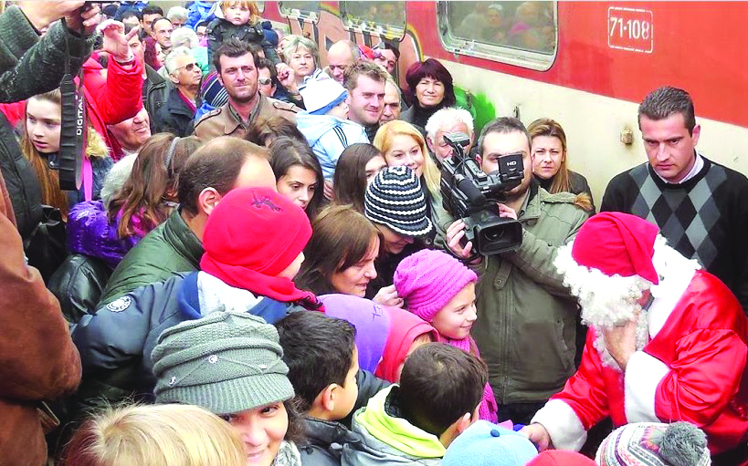 Επιστρέφει στη Δράμα με τρένο ο Αη Βασίλης - Χρονικά της Δράμας