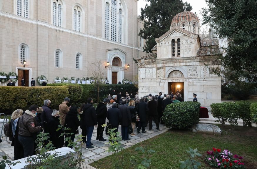 Παραμύθι χωρίς δράκους και βρικόλακες. Ωριμάσαμε επιτέλους! - Χρονικά ...